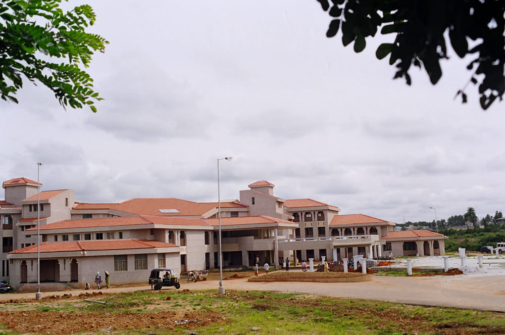 SDM Ayurveda college and hospital campus, Hassan - shirish beri